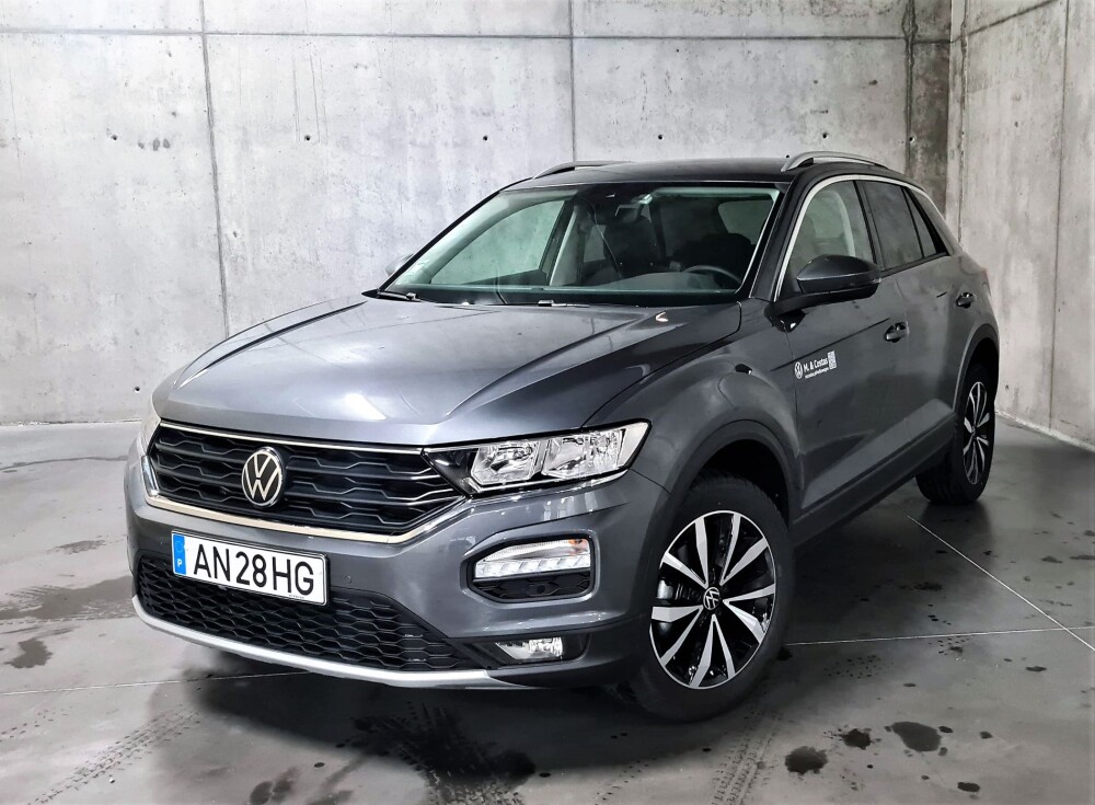 Venda - (Usado) SUV Volkswagen TRoc 1.0 TSI Style 110 CV 2022 Gasolina ...