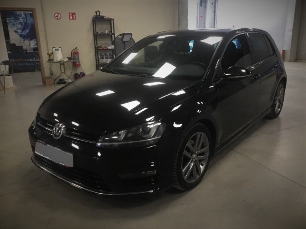 Venda - Carro Usado Volkswagen Golf VII R-Line TDI 105 CV 2014 Diesel ...