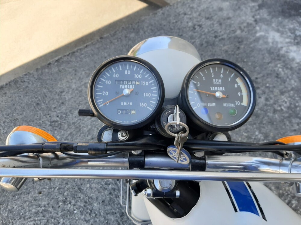 Venda - Moto Clássica Usada Yamaha DT 125 Enduro 1976 | AutoAds.pt