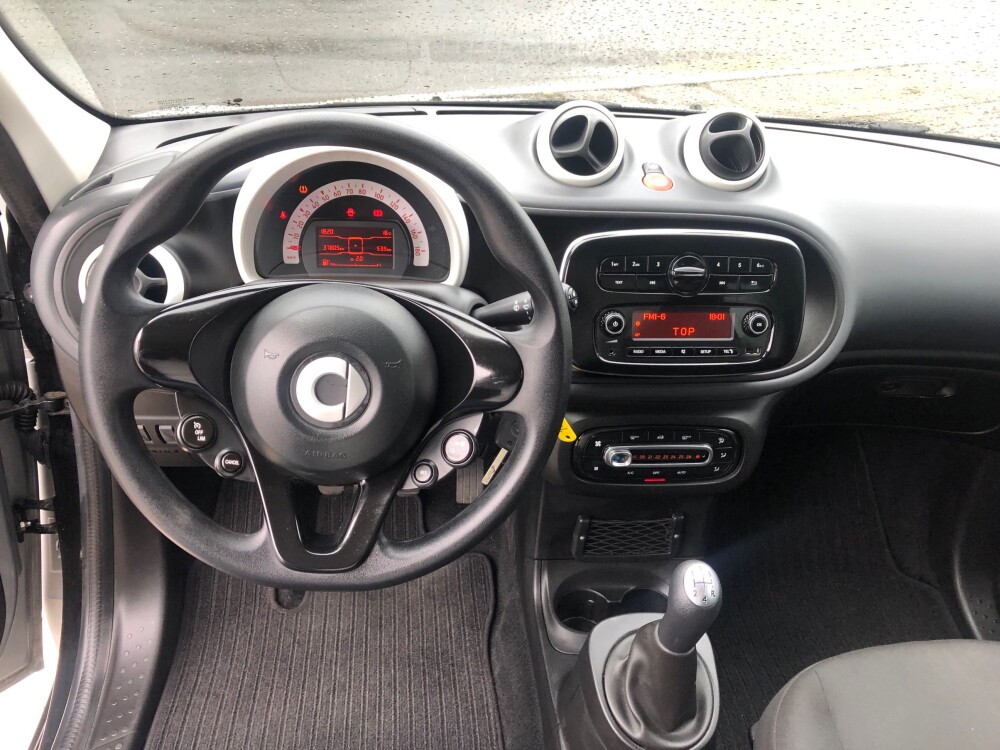 Venda - Smart ForFour 1.0 Pure 2017 | AutoAds.pt